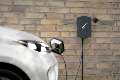 Home chargers for electric cars: Ultimate guide | Leasing.com