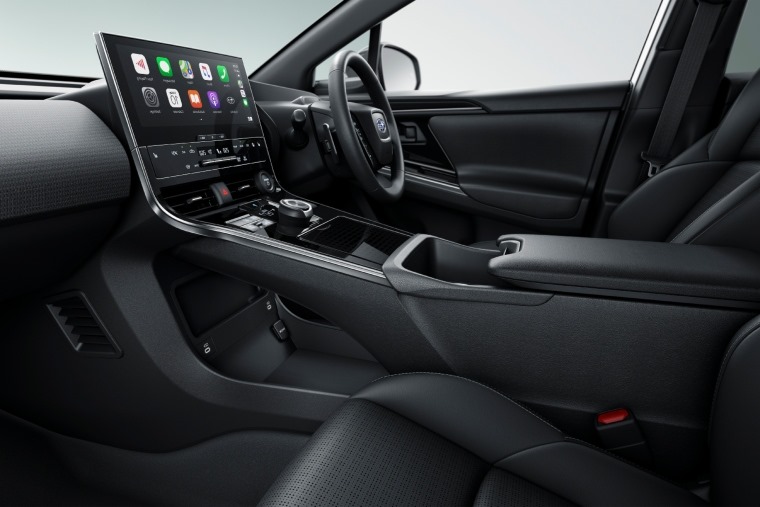 Real life review: A week with the Subaru Solterra | Leasing.com